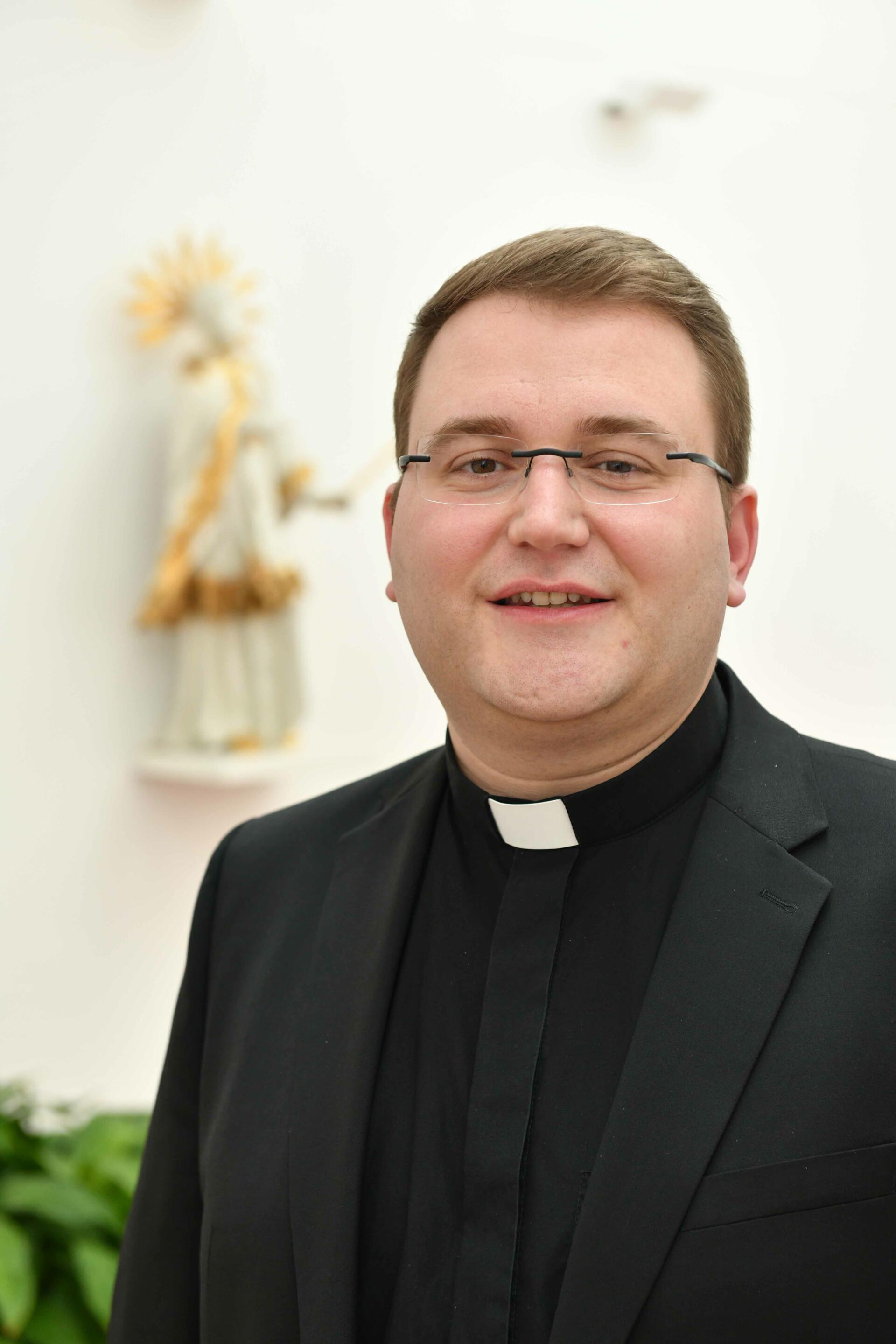 Bischof Konrad weiht drei Diakone zu Priestern - Bistum Augsburg